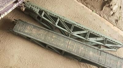 UM534 Loading ramps for Renault FP artillery tractor for U-Models kit