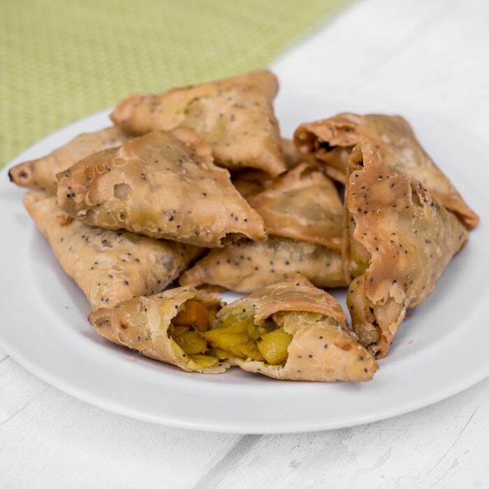 Mini Spiced Vegetable Samosa 50
