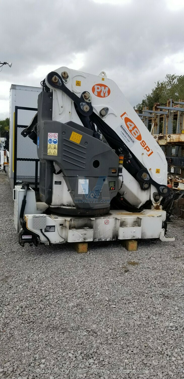 DIGGER DERRICK ALTEC D2050 For Sale | Mapartex.com