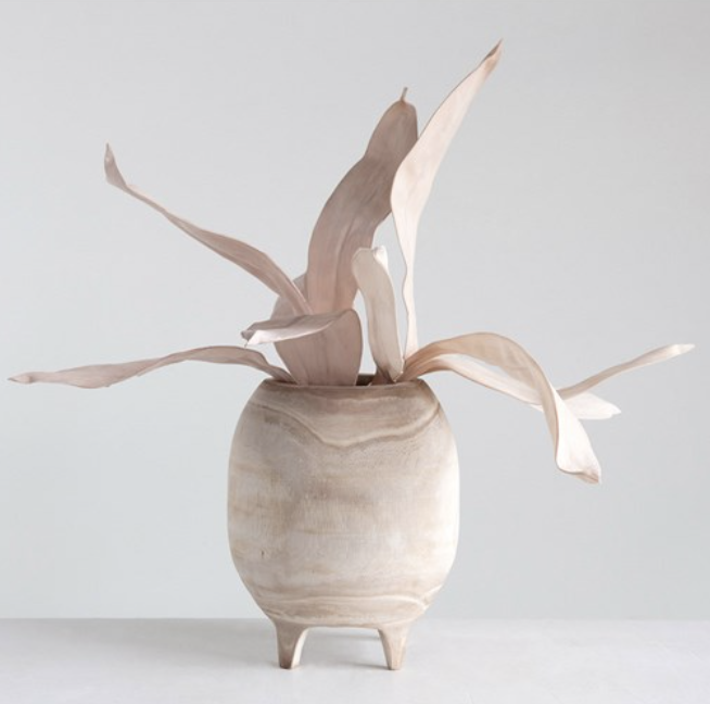 Vessels, Pots & Planters