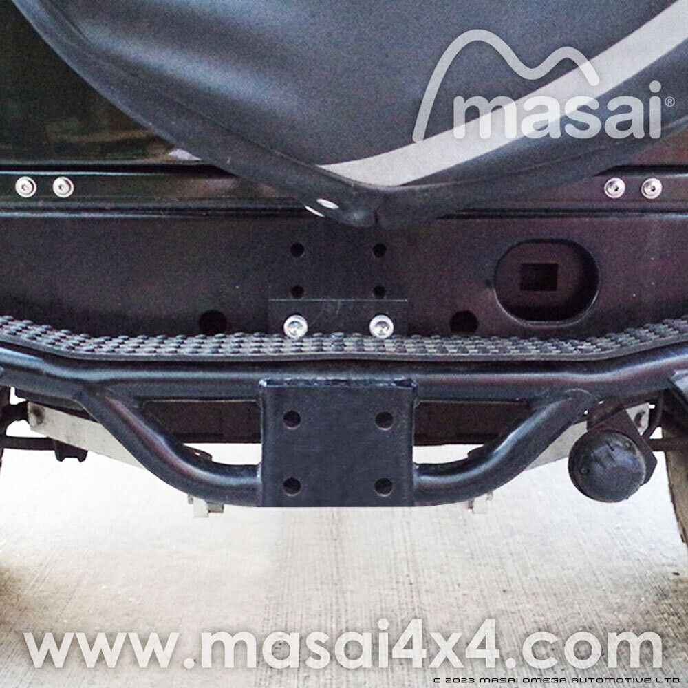 NAS Rear Step for Land Rover Defender 90/110 (UK Tow Bar/USA Tow Ball ...