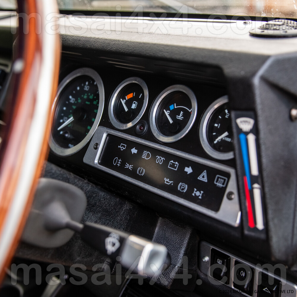 Billet Aluminium Clock Surrounds & Warning Light Panel Kit (TD5 & Pre ...