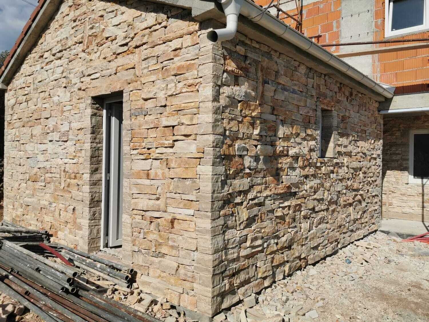 Merkurije Rustic Real Stone Cladding Slips - Sample