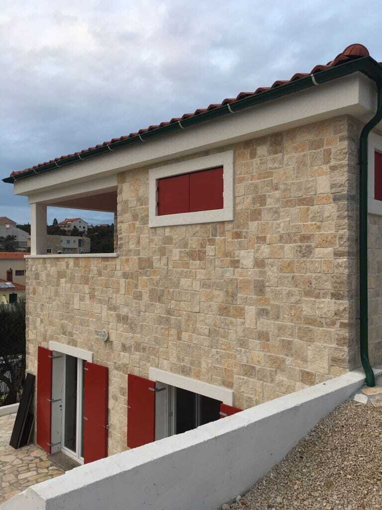 Superstar Real Stone Cladding Slips