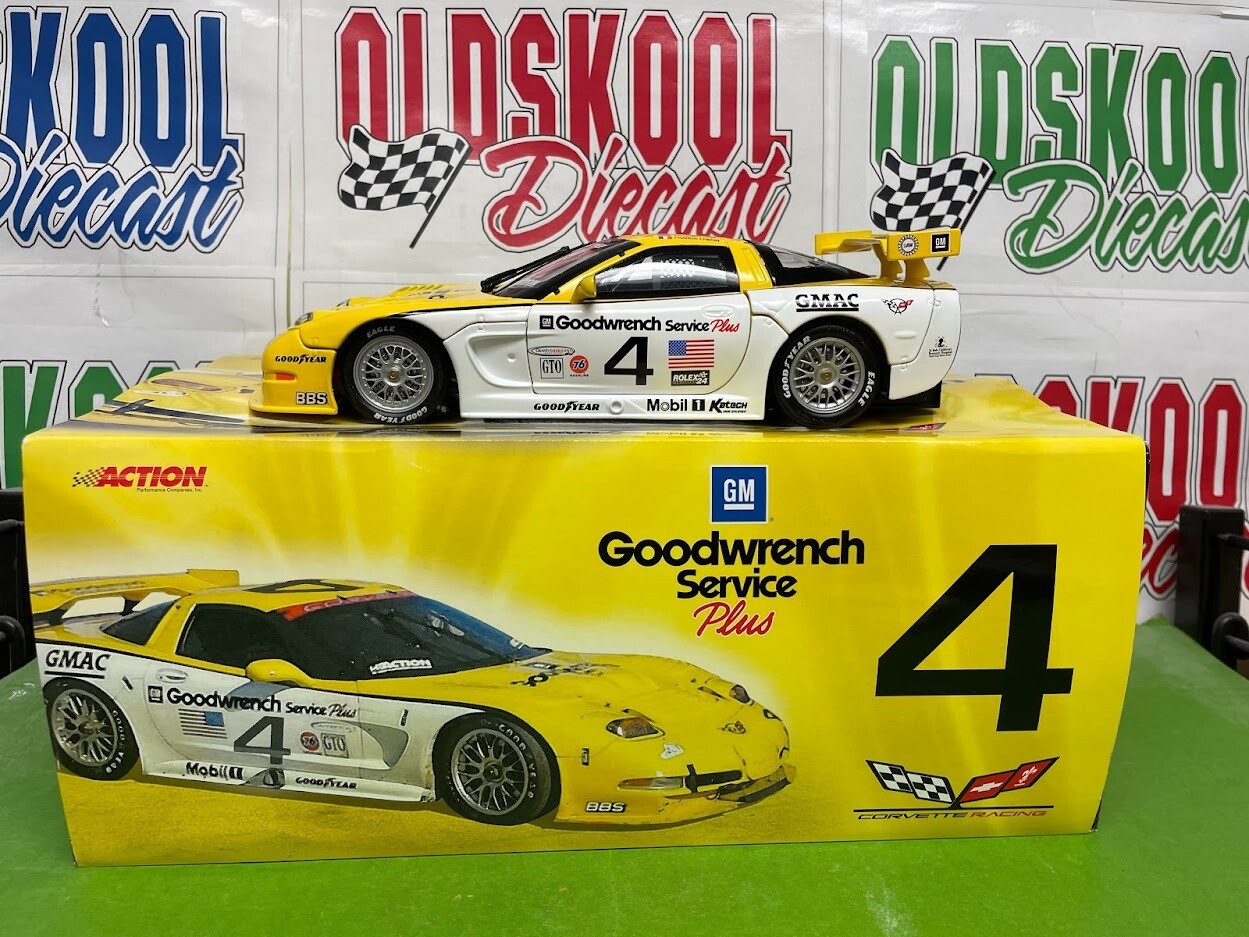 #4 Action GM Goodwrench service plus 2000 Corvette c5-R