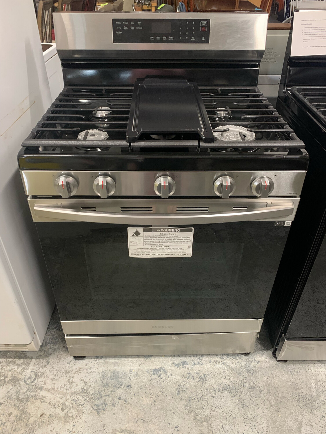 Samsung 5 Burner Gas Range + AirFry DG68-01337A *NEW*