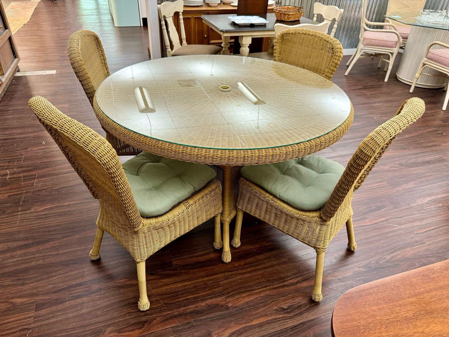 Tortuga Resin Wicker Dining Set