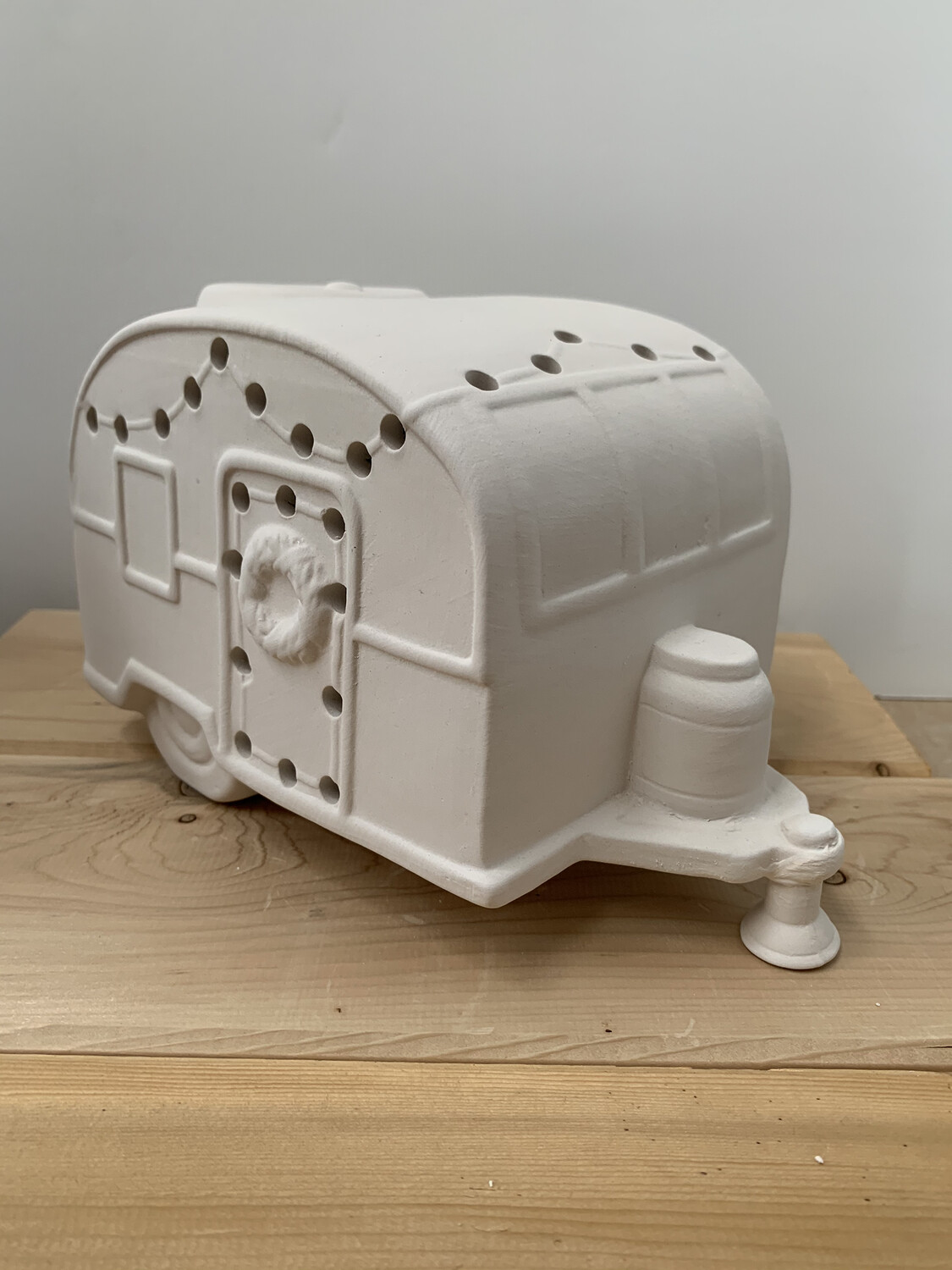 Paint Your Own Pottery - Ceramic Camper With Lights