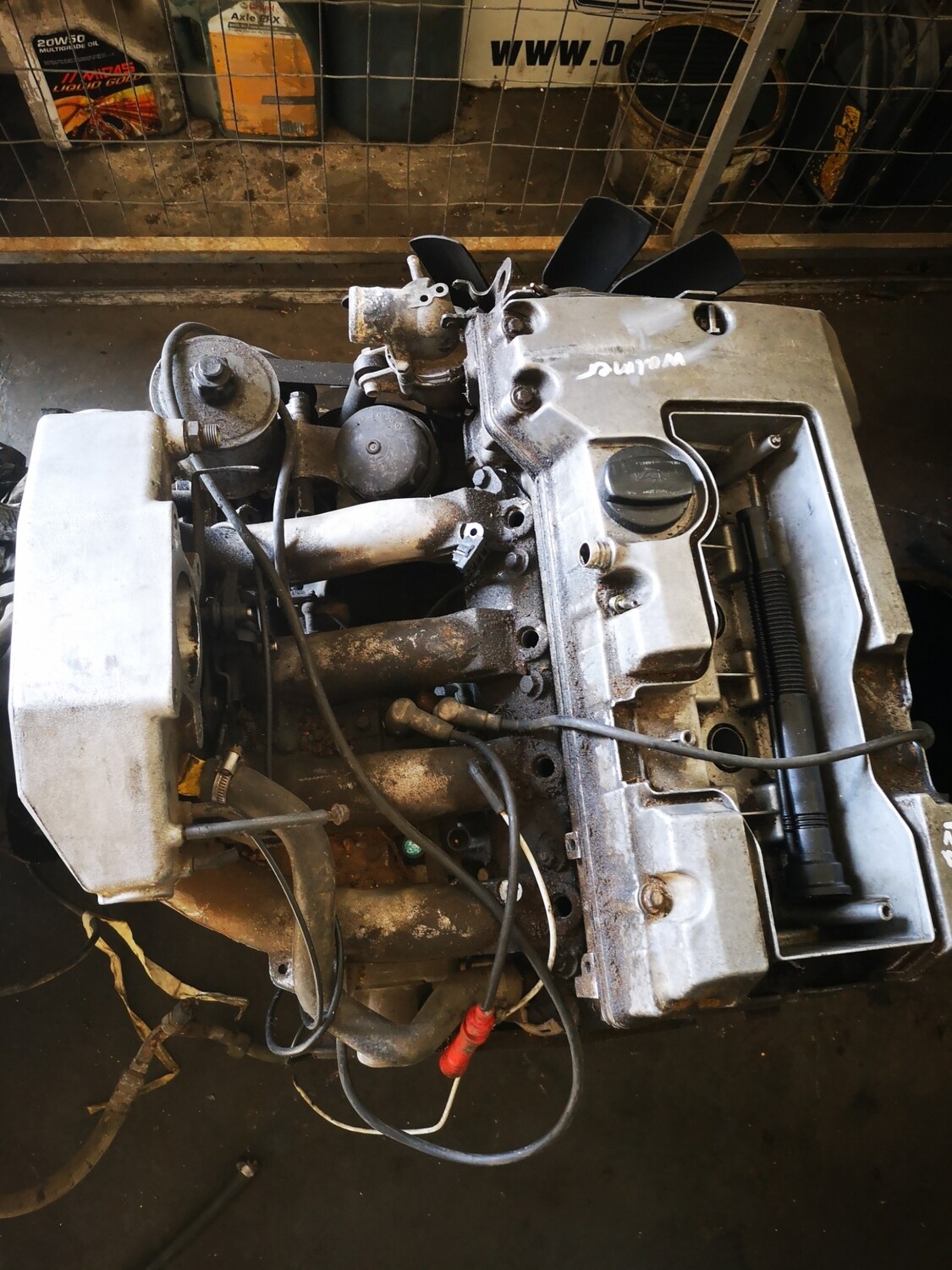 Mercedes-Benz M111 2.2 Engine Without Ancillaries
