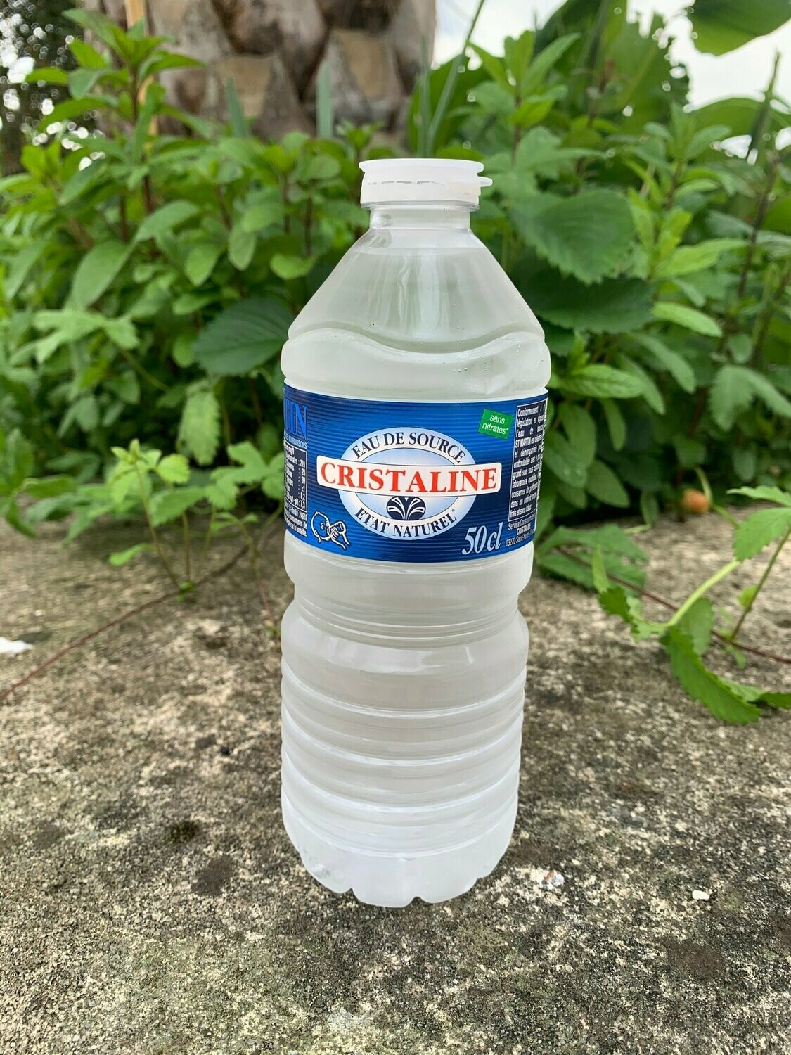 Eau plate Cristalline