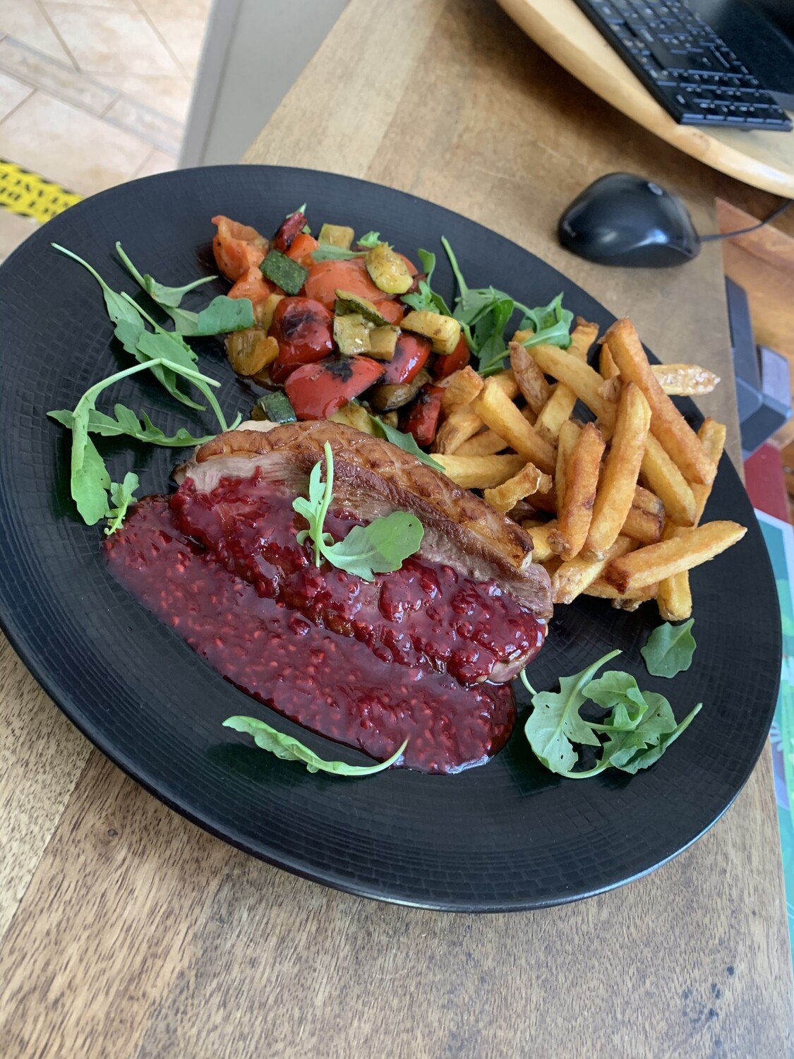 Filet de canette au miel et sésame