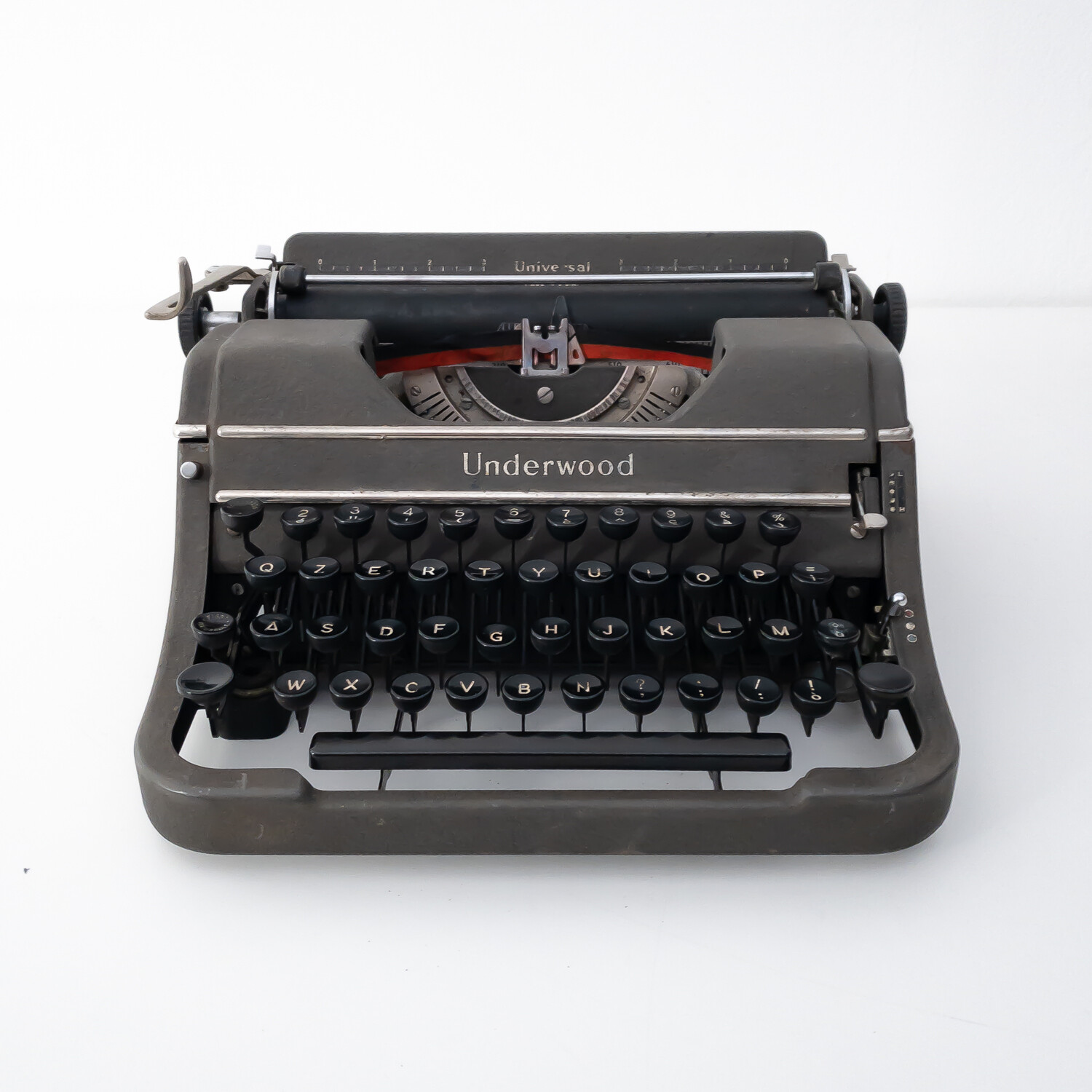Macchina da scrivere Underwood Universal