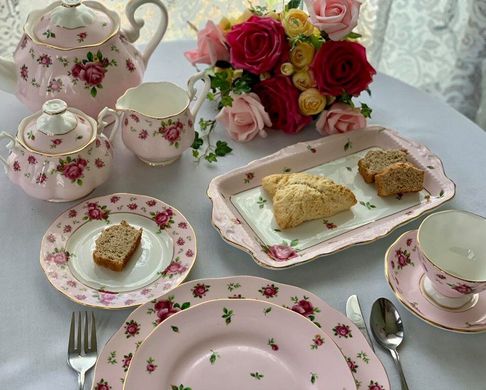 Royal Albert New Country Roses Pink
