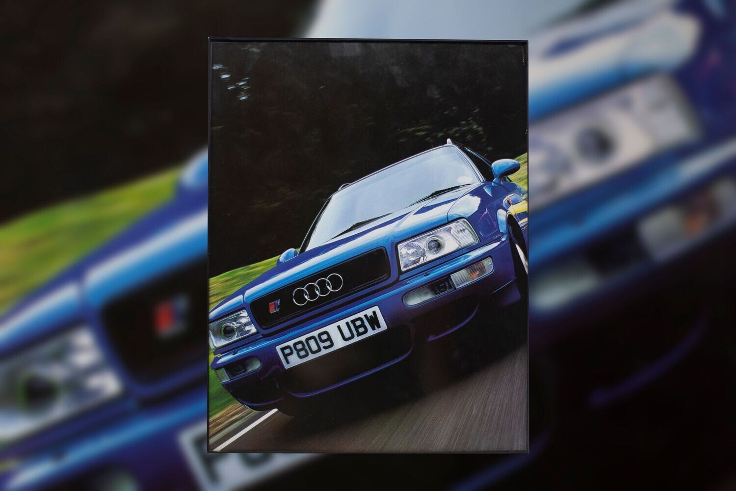Audi RS2 Avant | Type Schrift