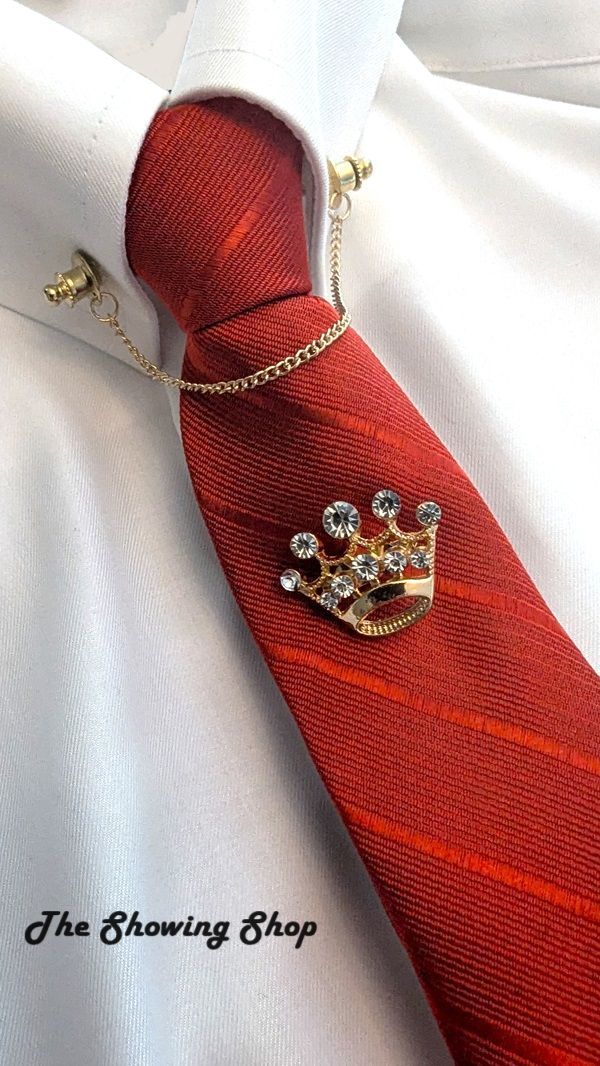 CHILDS PREMIUM ZIP READY TIED SHOWING TIE - RED SATIN STRIPE