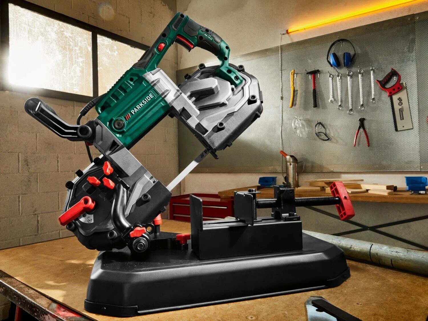 PARKSIDE® Metallbandsäge »PMB 1100 B20«, mit Gestell