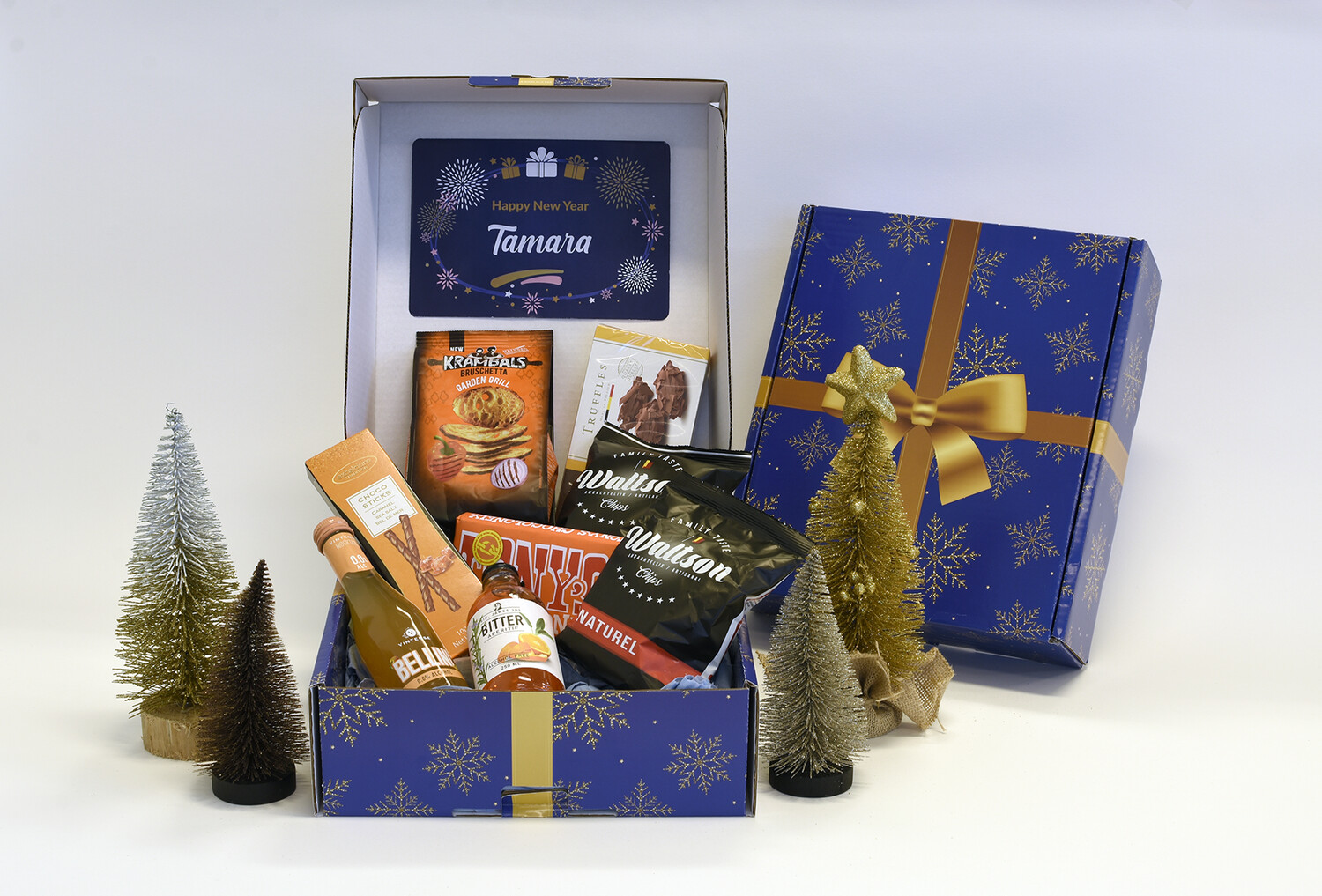 Geschenkbox met zoete en zoute snacks