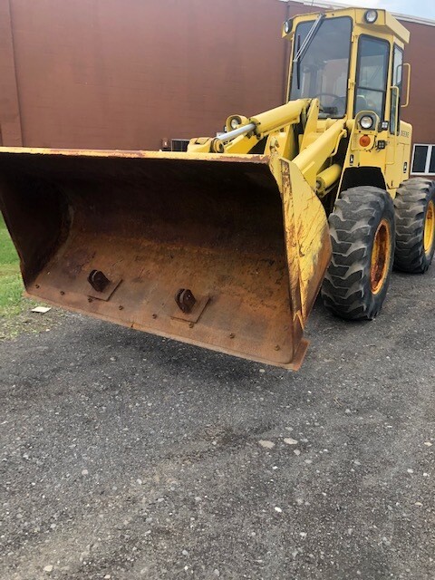 John Deere 444C Loader