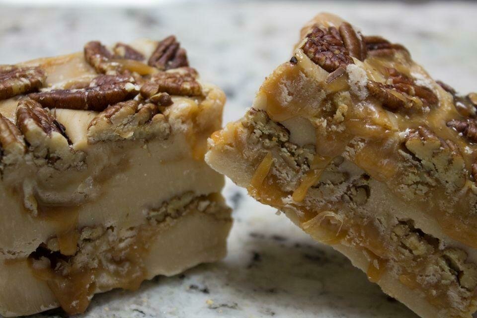 Praline Pecan Fudge