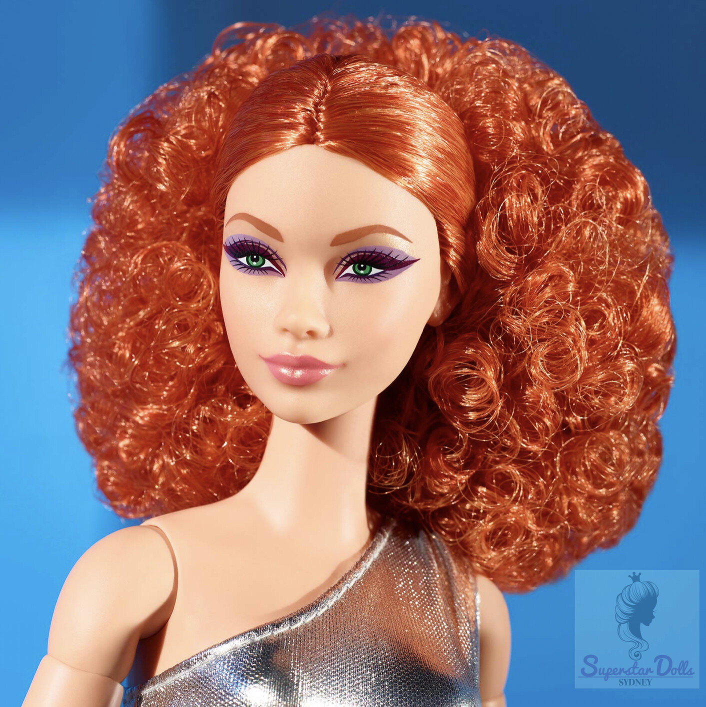 2022 Black Label:Barbie Looks Wave 3 #11 Doll