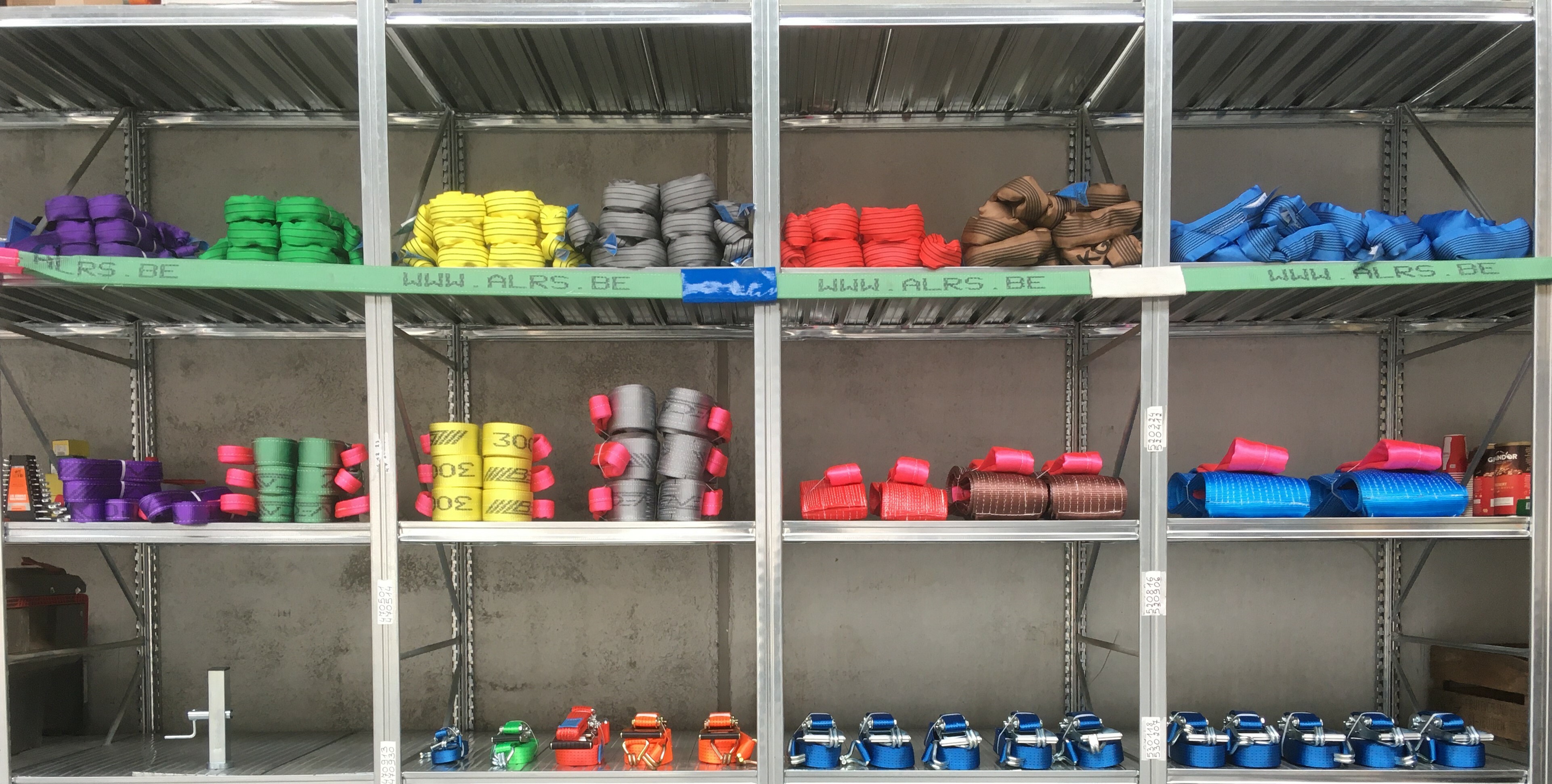 Banden & Stroppen – Antwerp Lifting & Rigging Solutions B.V. – Webshop