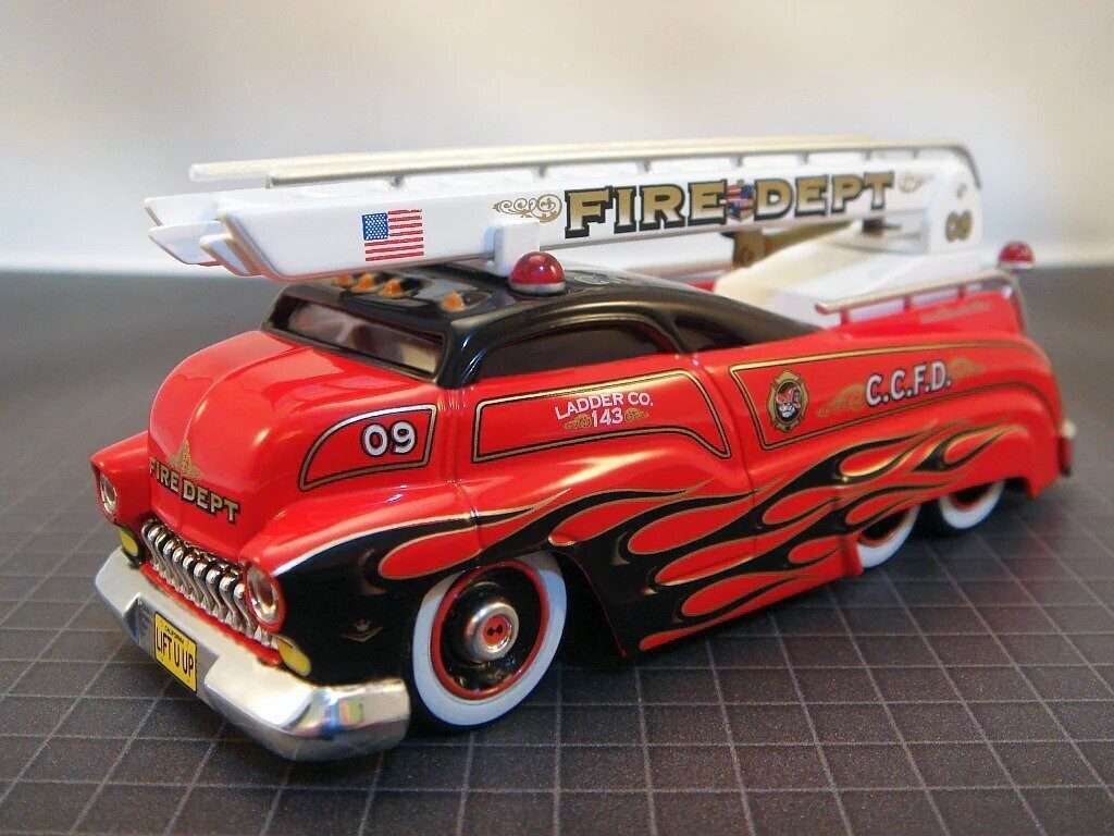 Custom Crew Sledster II Fire Engine Ladder Truck Red