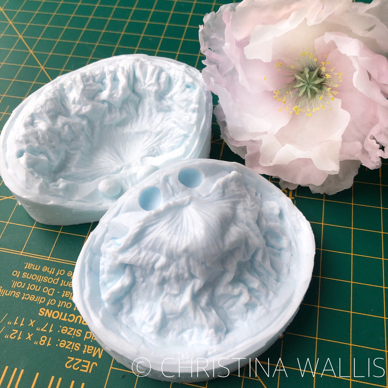 Poppy Flower Veiner + Cutter ( Optional )