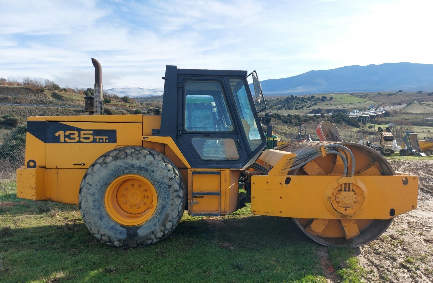 Rodillo compactador LEBRERO 135 TT