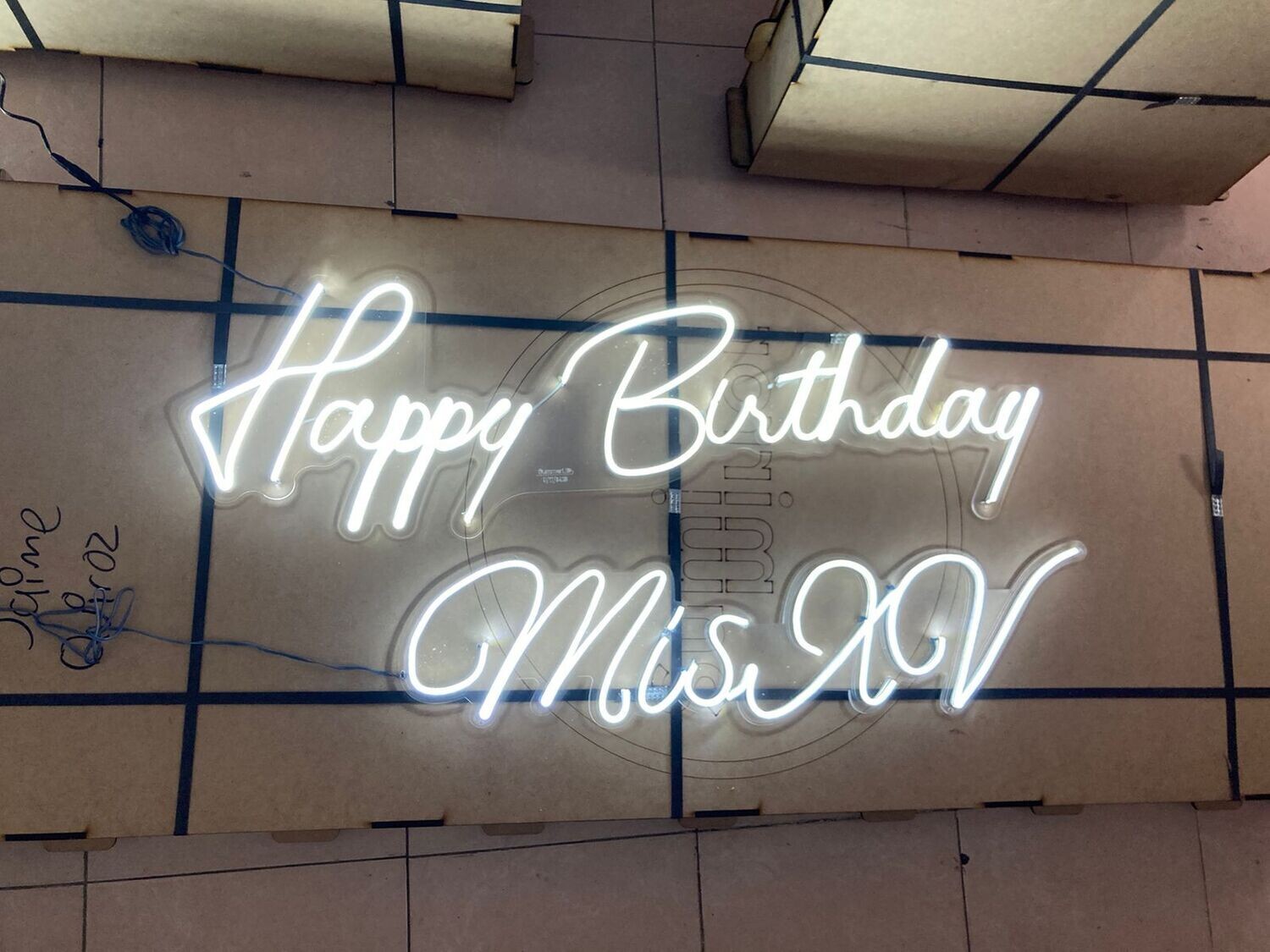 2 Letreros PERSONALIZADOS