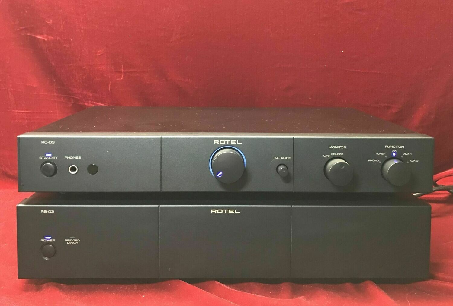 Ampli + Préampli ROTEL RC-03 / RB-03