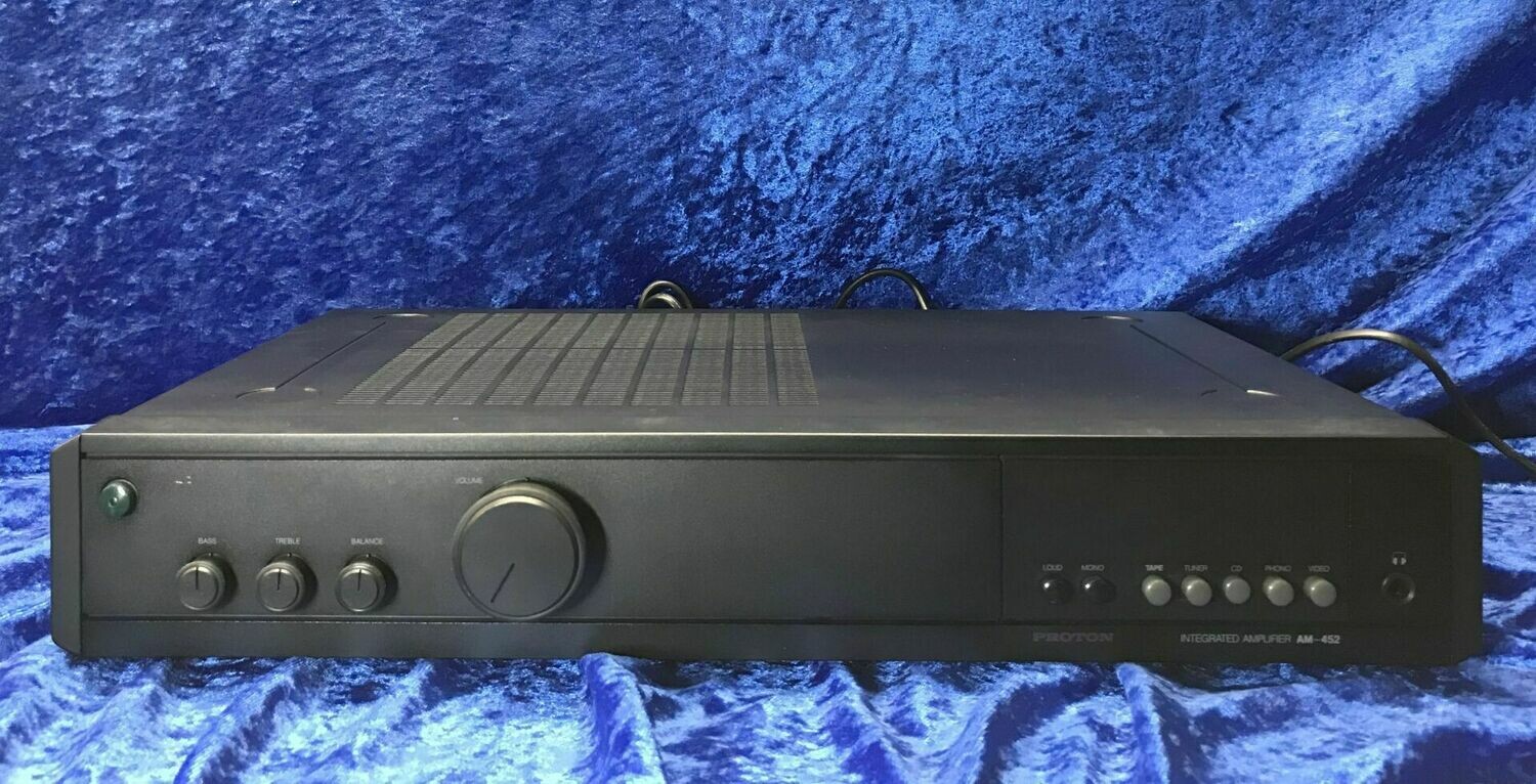 Amplificateur Proton AM 452