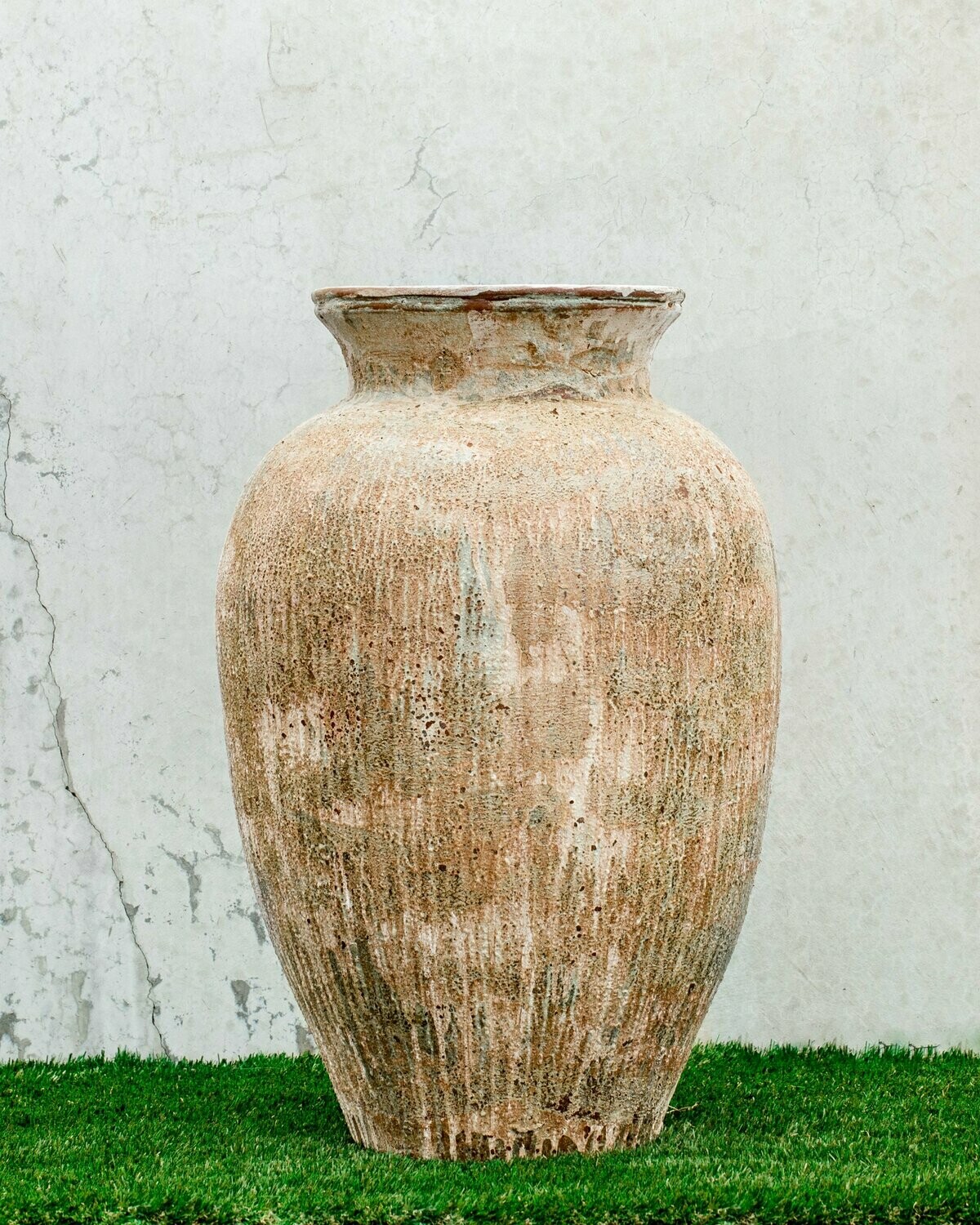 TALL JAR (51cm X 80cm)