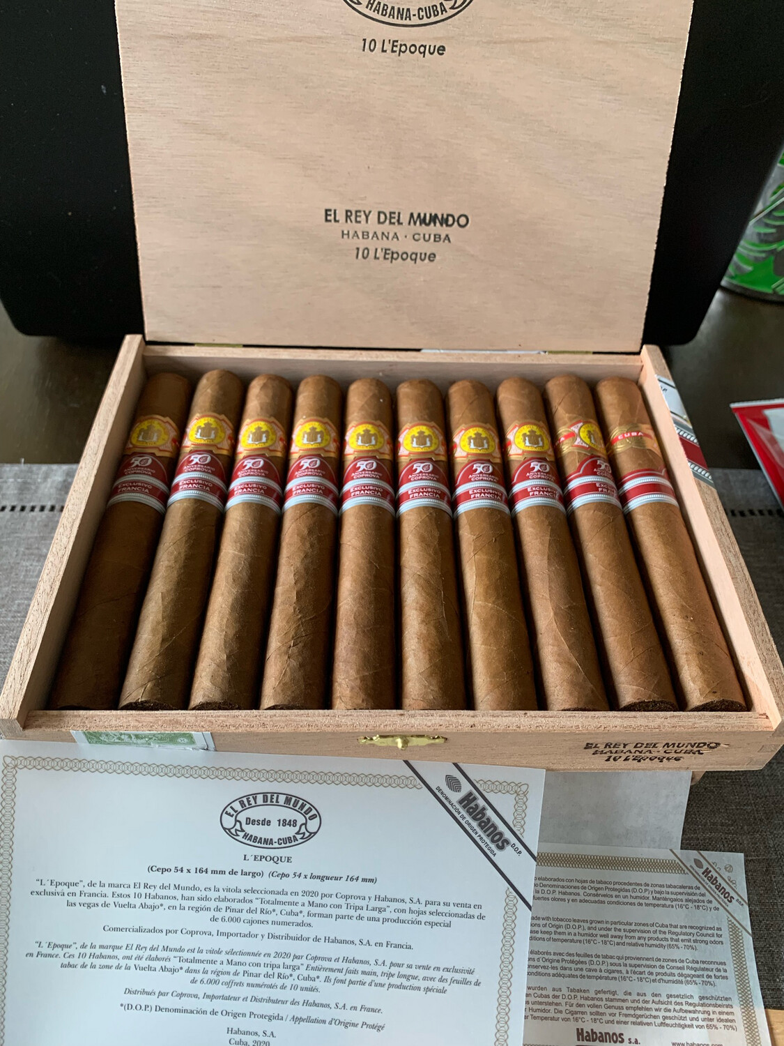 El Rey del Mundo Exclusive Francia 50 Anniversary L’Epoque RE 2020 ...