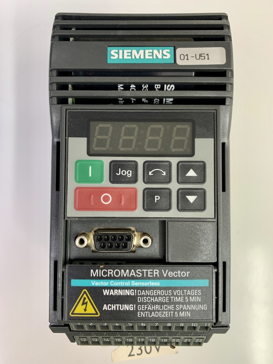 Siemens Micromaster Vector 6SE3213-6CA40