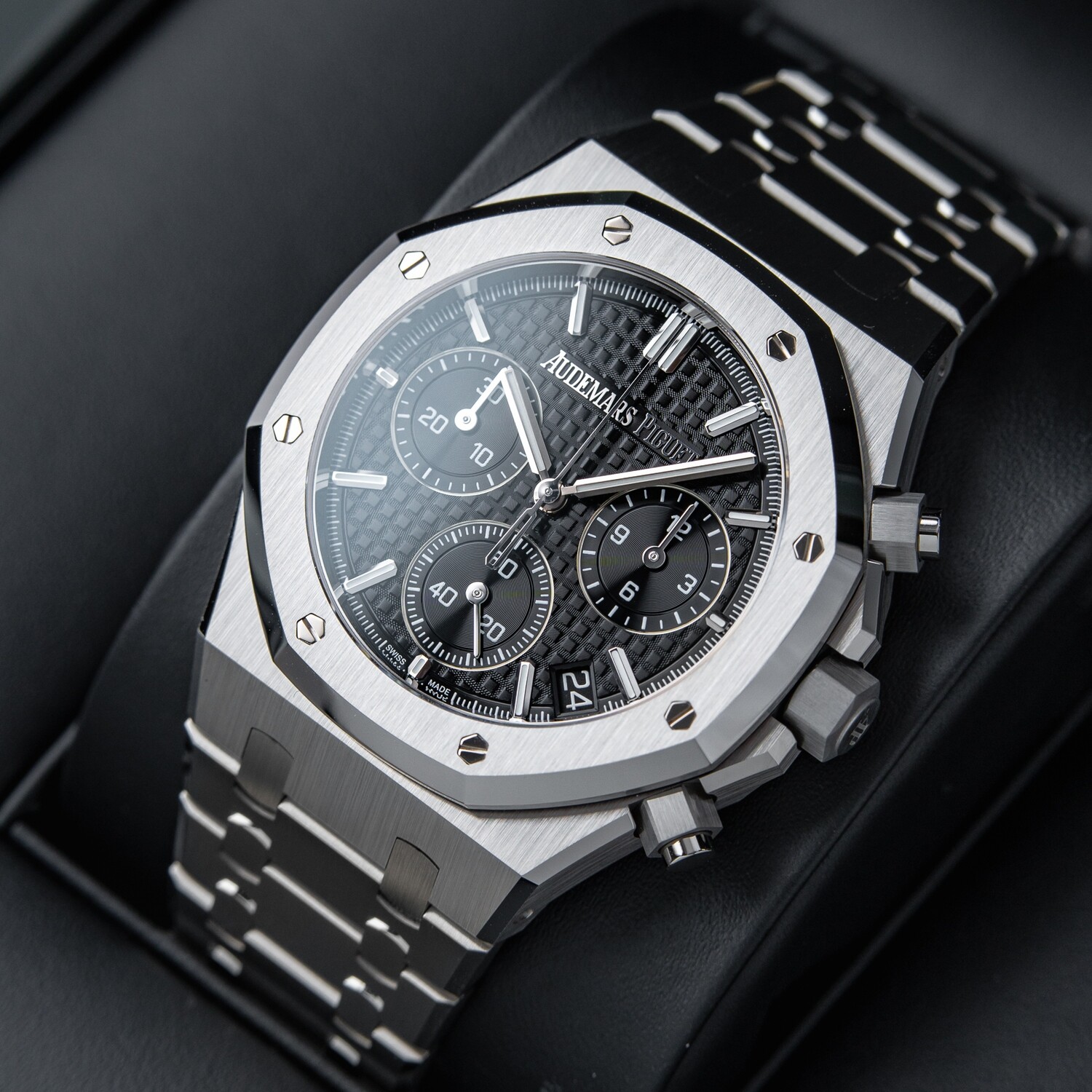 Audemars Piguet Royal Oak Chronograph 26240ST Black Dial 41mm Steel Watch