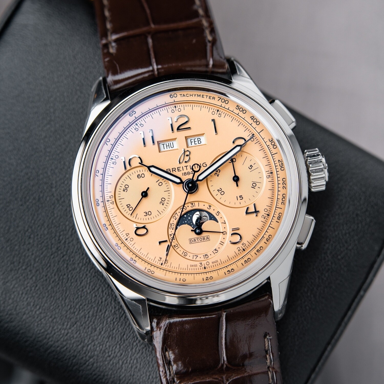 Breitling Premier B25 Datora Chronograph UNWORN 2/2023 Copper Dial