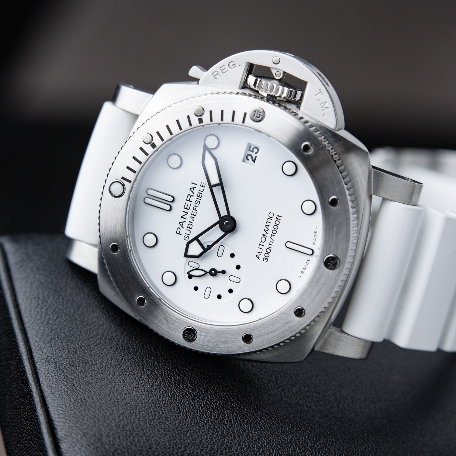 Panerai Luminor Submersible Bianco 2022 White Dial Rubber Stainless ...