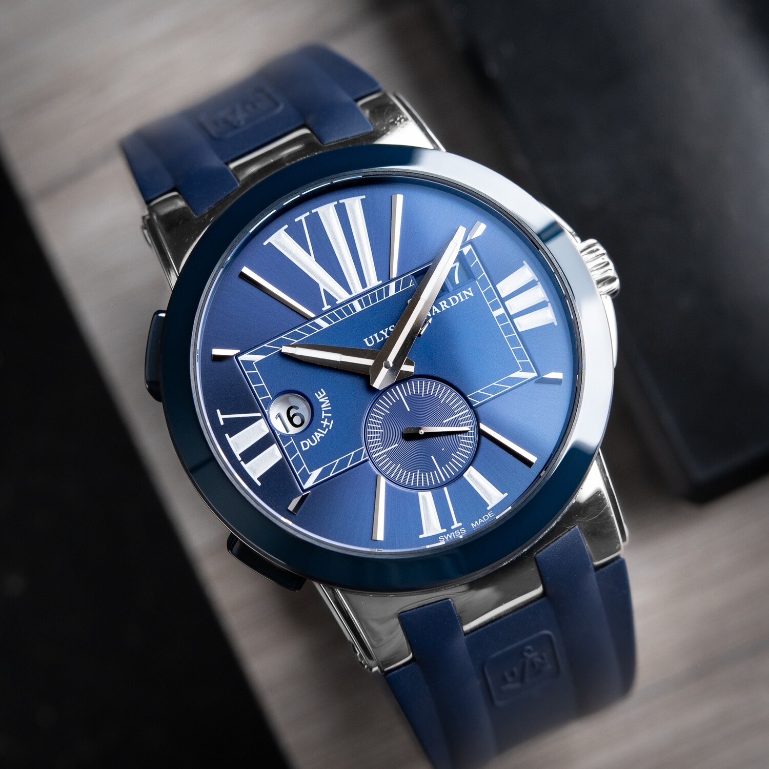 Ulysse Nardin Executive Dual Time Date Blue Ceramic Steel 243-00 Automatic