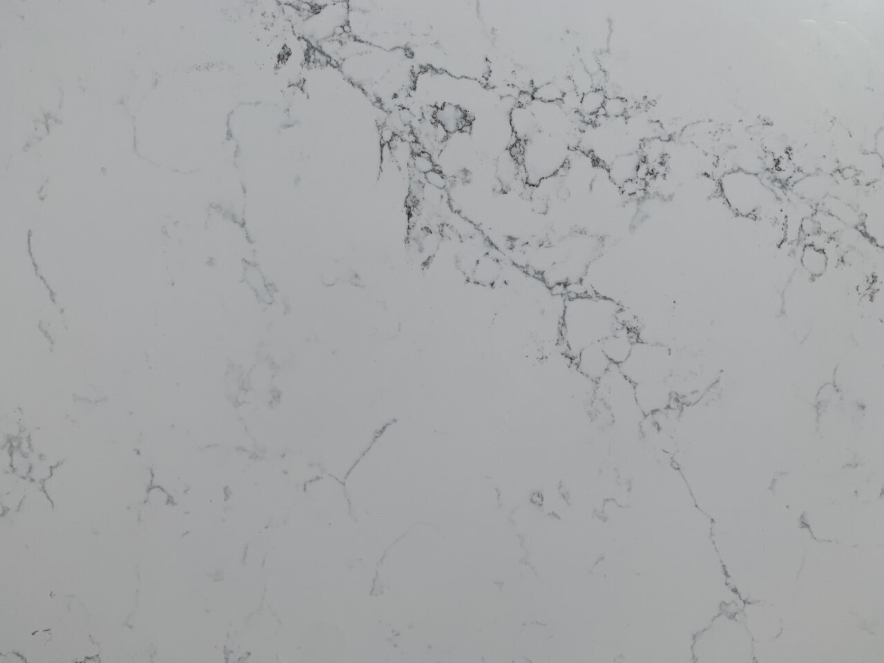 Himalayan Summit- Stone Basyx Quartz