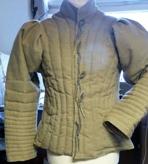 Gambeson 14Jh Leinen & Rohwolle – Gambeson 14th Linen & Raw Wool