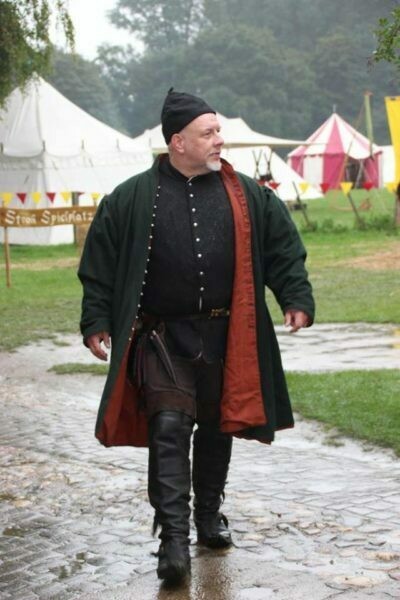 Schaube mit Zinkknöpfen