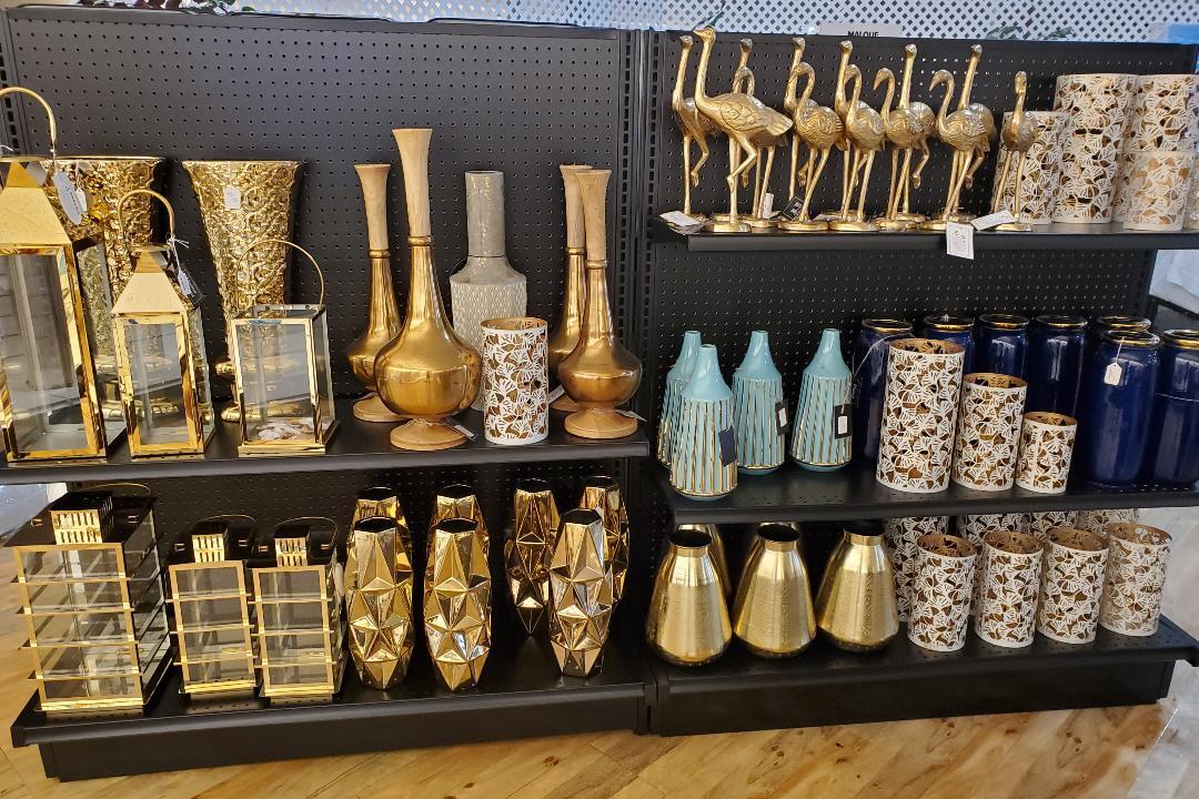 Home Decor & Decorative Items