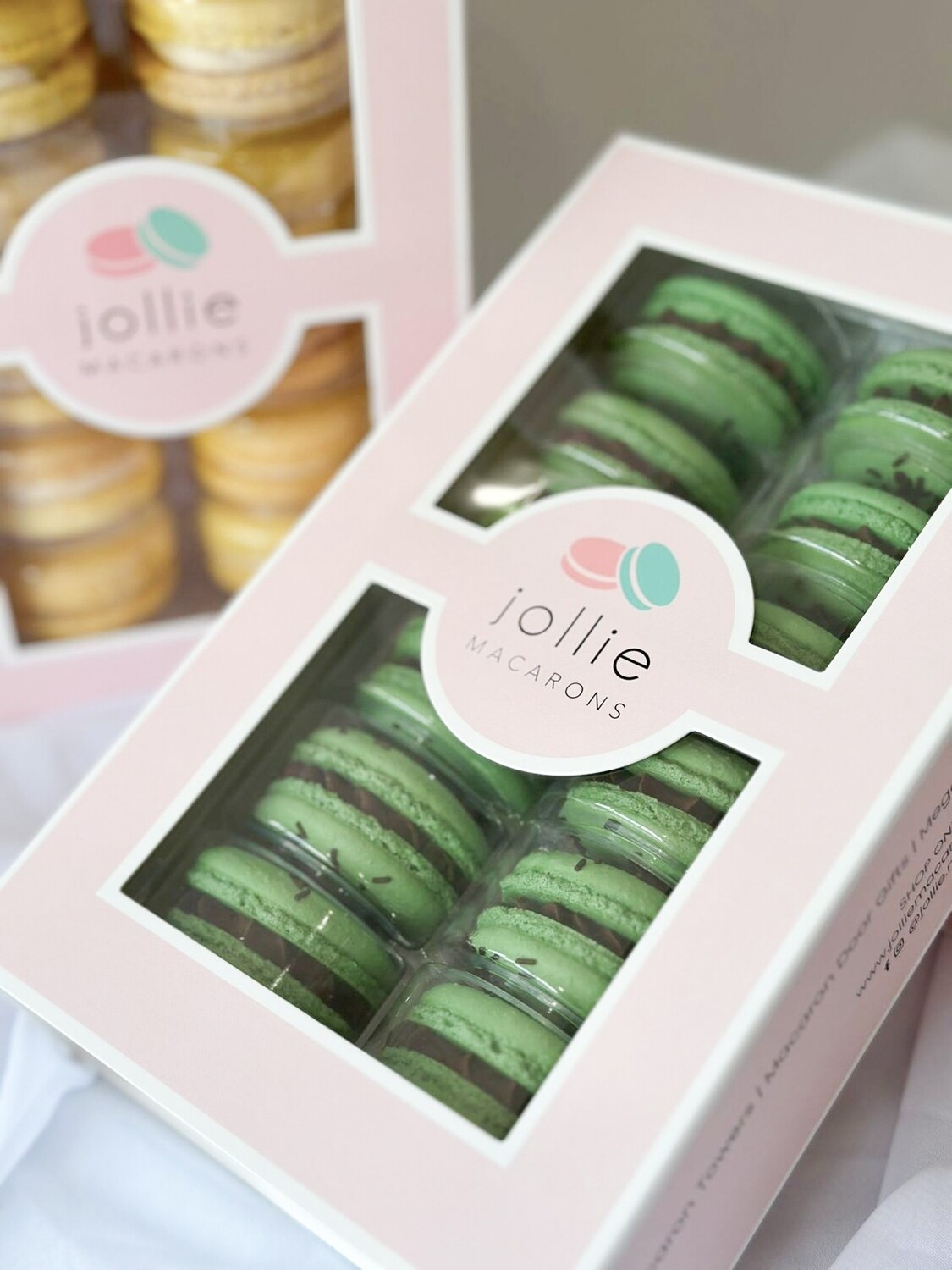 Dozen Flavor Box