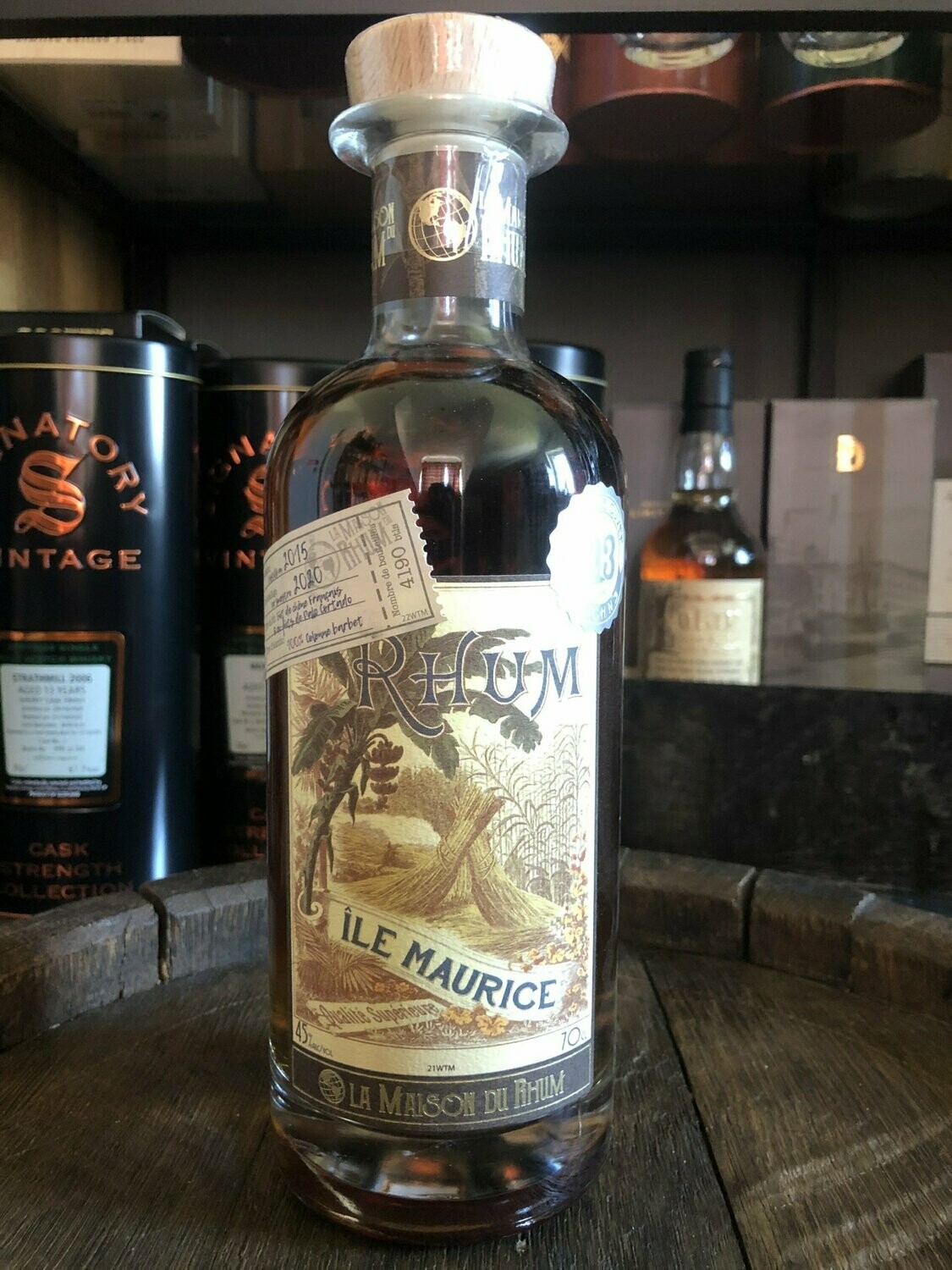 La Maison du Rhum Maurice 5 Jahre Batch 3 mit 0,7L und 45%