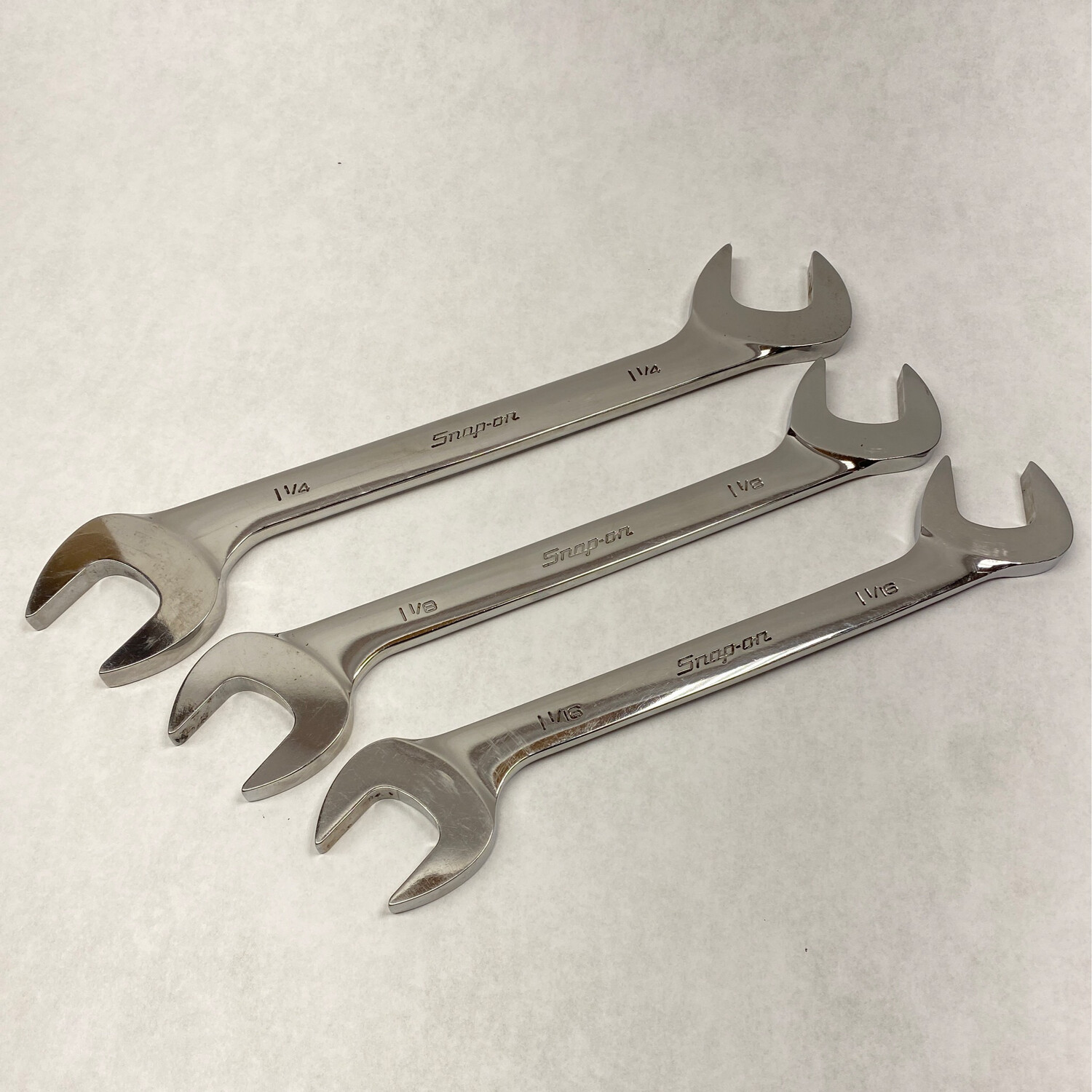 Snap on 3 Piece SAE 4- Way Angle Head Wrench Set, 1-1/16, 1-1/8, 1-1/4 ...