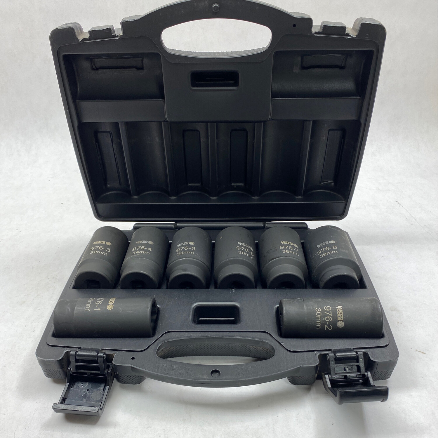 Matco Tools 12pt. Metric Axle Nut Socket Set, AXL12PT - Shop - Tool Swapper