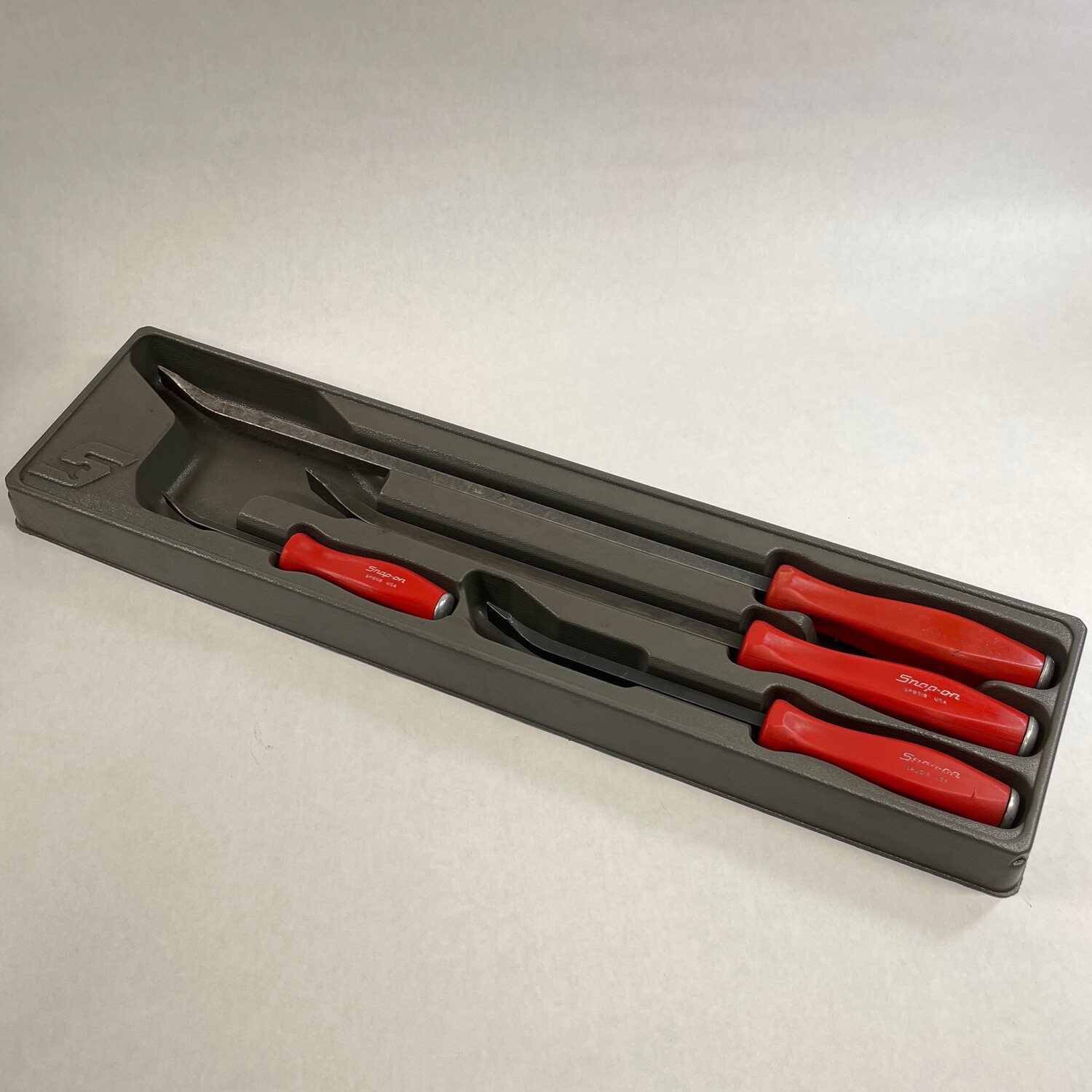 Snap On 4pc Striking Prybar Set (Red), SPBS704AR - Shop - Tool Swapper