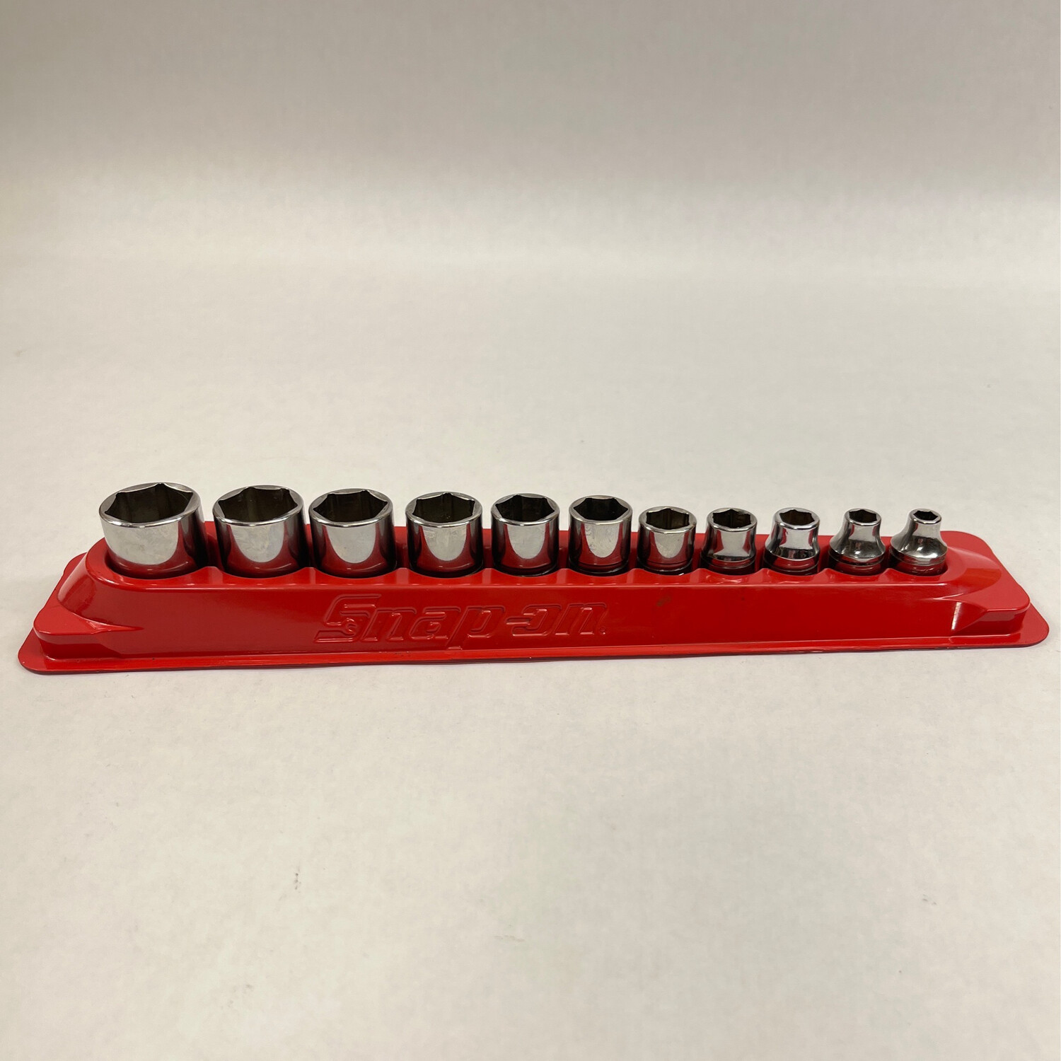 Snap On 11 Pc. 3/8" Drive 6-Point SAE Flank Drive Shallow Socket Set (1 ...