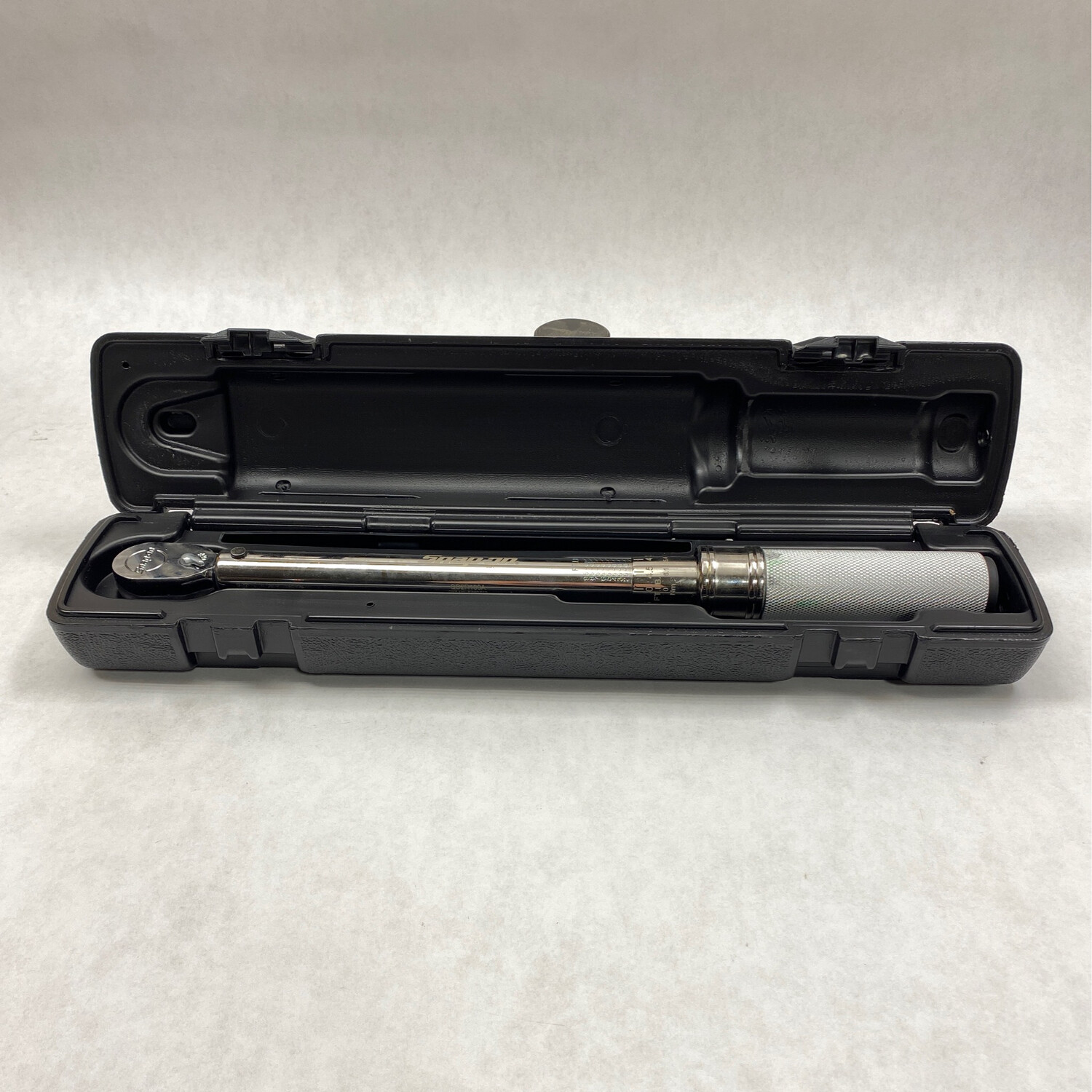 Snap On 3/8" Drive SAE Adjustable Click-Type Fixed Ratchet Torque ...