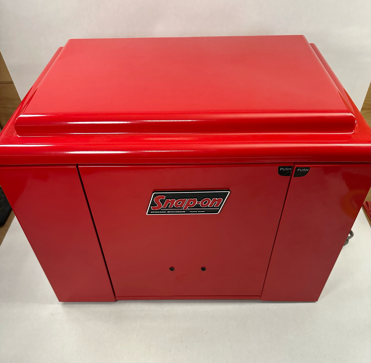 Snap On Tools Microwave Oven Tool Box Style - Shop - Tool Swapper